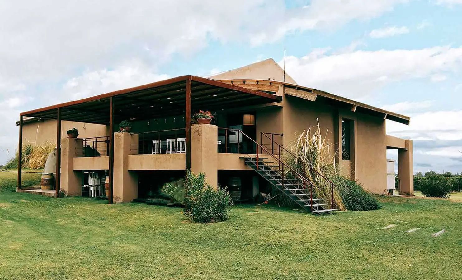 Visit Argentina - Bodega - Matías Riccitelli Wines, Bodega & Bistró